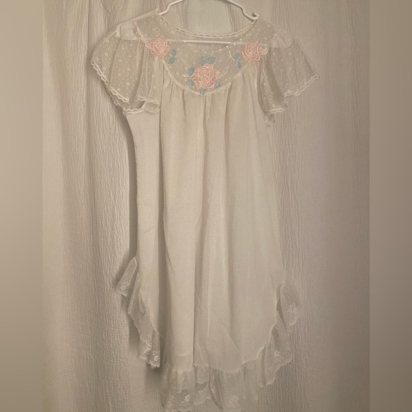 Dresses | Vintage Lace Nightgown Lingerie With Embroidered Roses S ...